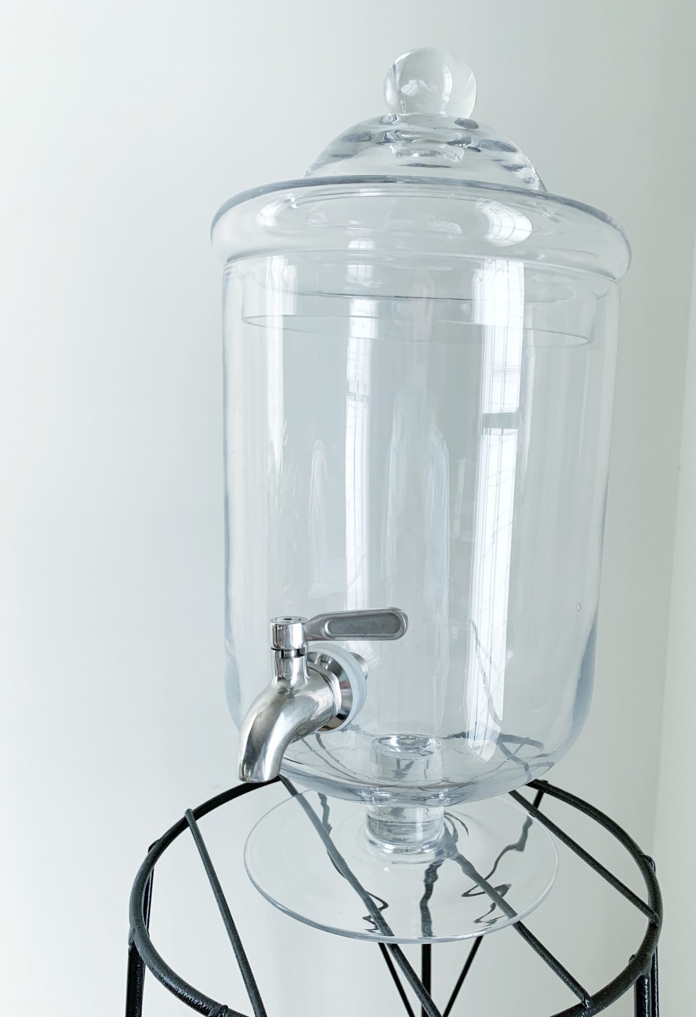 DIY Closed Terrarium, Layer by Layer | Sprouts and Stems